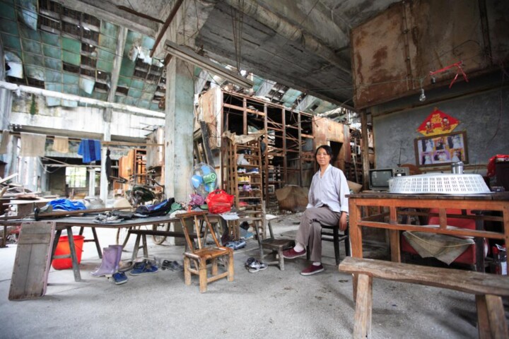 The-Lost-Glory-Jingdezhen-Series-Livelih, Photography by Wang Jixin | Artmajeur